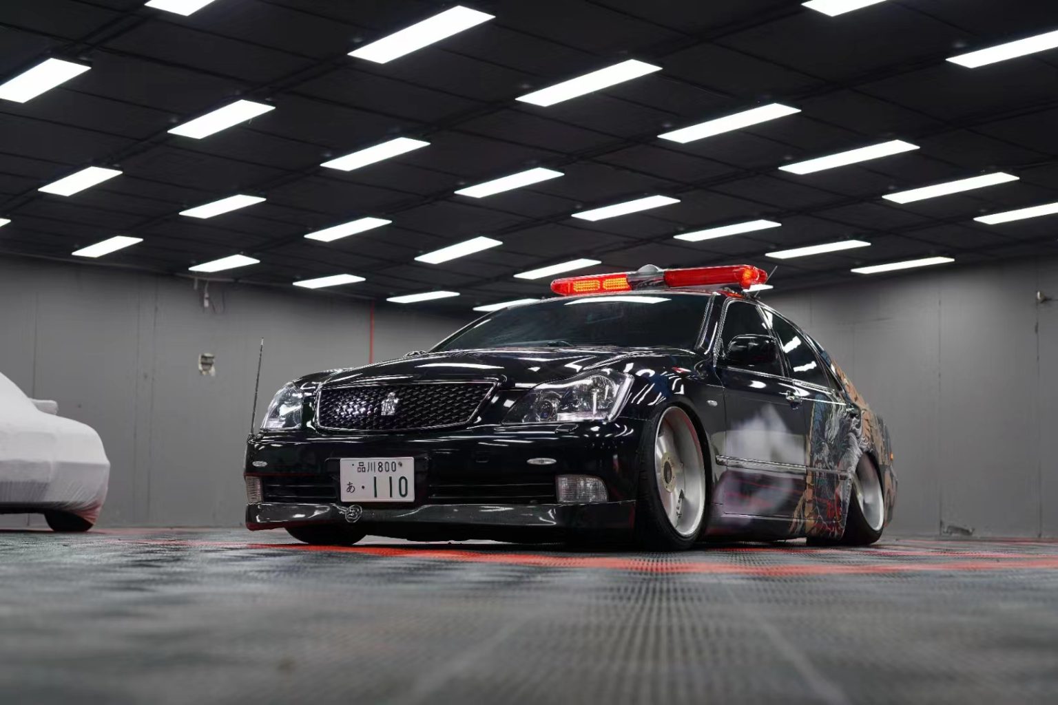 Toyota Crown StanceNation - AIRBFTsuspension