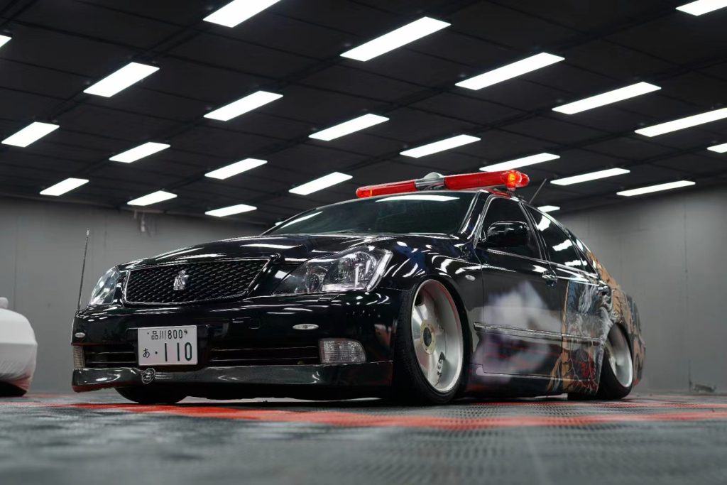 Toyota Crown StanceNation - AIRBFTsuspension